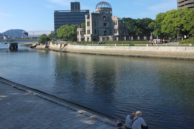 Hiroshimas Peace Park & Hidden Witness Buildings Tour - Exploring Hiroshima’s Legacy: What You Can Expect