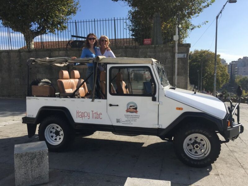 Historic adventure convertible UMM Portugues military jeep - Transportation and Group Size