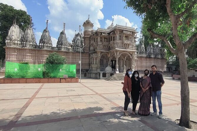 Historic Ahmedabad Tour - An In-Depth Look at the Ahmedabad Heritage Experience
