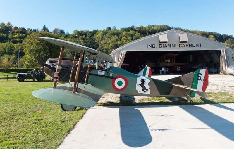 Historic aircraft demonstration flight - Key Points