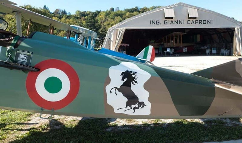 Historic aircraft demonstration flight - A Closer Look at the Experience