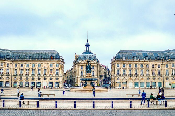 Historic Bordeaux: Exclusive Private Tour with a Local Expert - Key Points