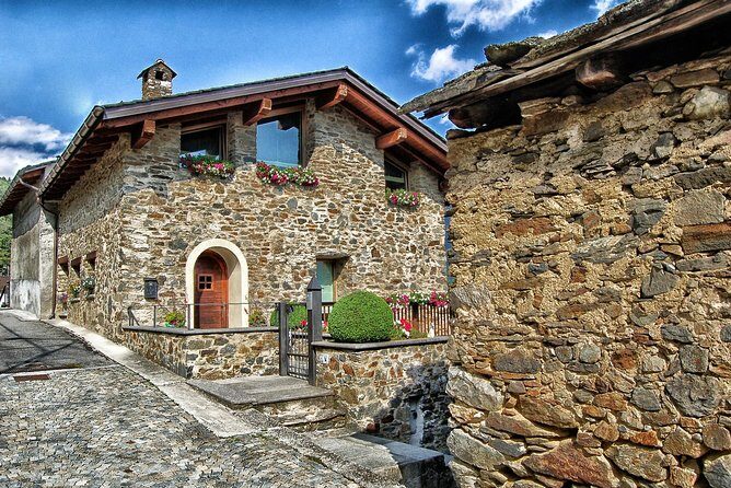 Historic Corners of Tirana - Guided Walking Tour - Authenticity and Insights from Past Travelers
