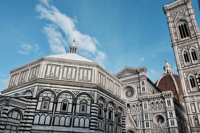 Historic Florence: Exclusive Private Tour with a Local Expert - Why This Tour Stands Out