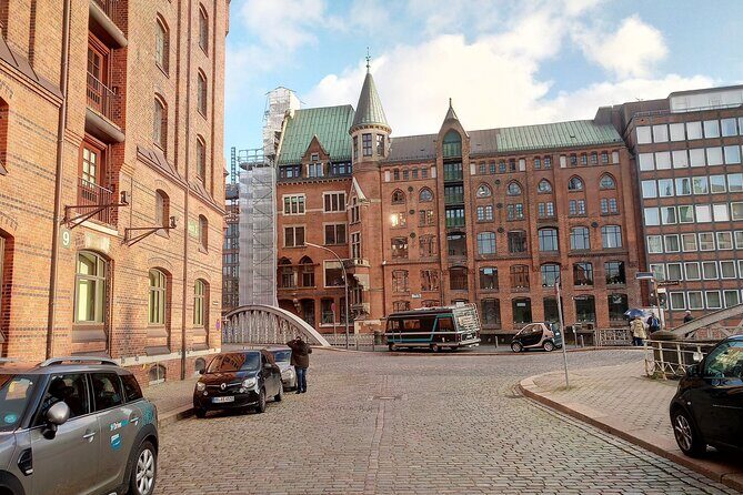 Historic Free Tour of Hamburg Old Warehouse District - Authentic Perspectives from the Reviews