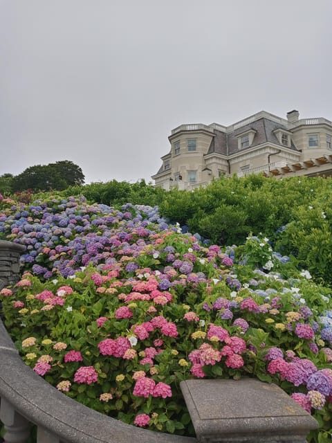 Historic Highlights of Newport,RI with with the Gilded Age - What to Expect on Your Newport Tour