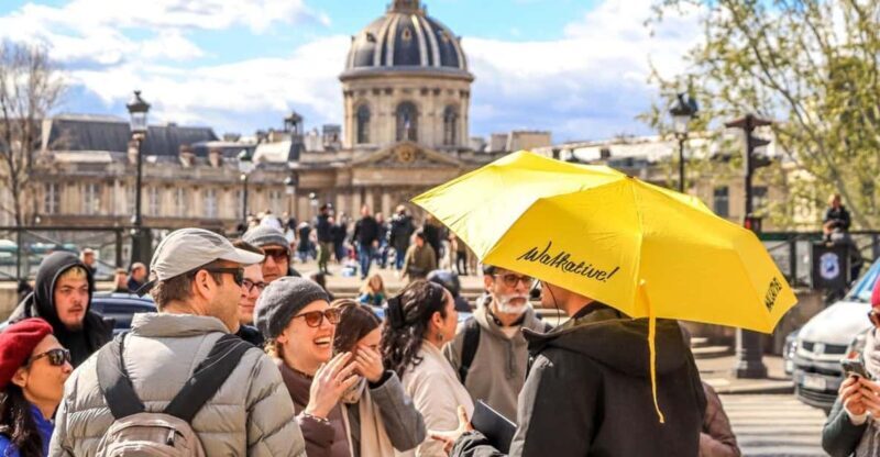 Historic Paris Walking Tour in English - Key Points