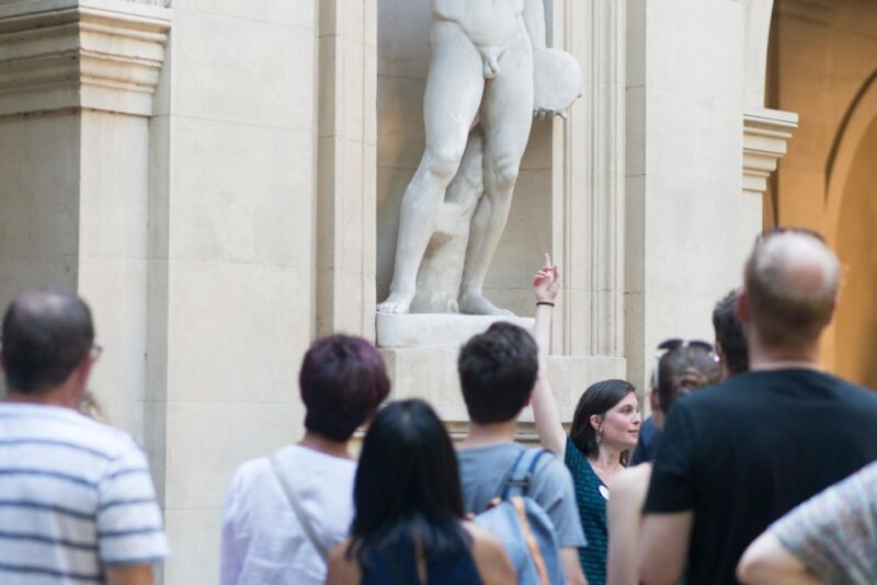 Historical and naughty tour of Lyon in french - Key Points