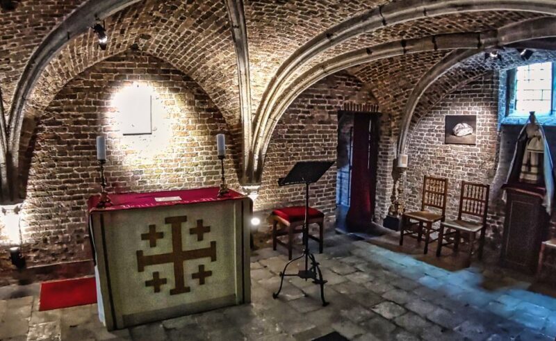 Historical Bruges: Jerusalem Chapel and Univ. of Commerce - Key Points