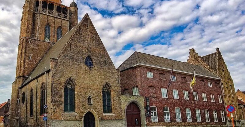 Historical Bruges: Jerusalem Chapel and Univ. of Commerce - FAQs