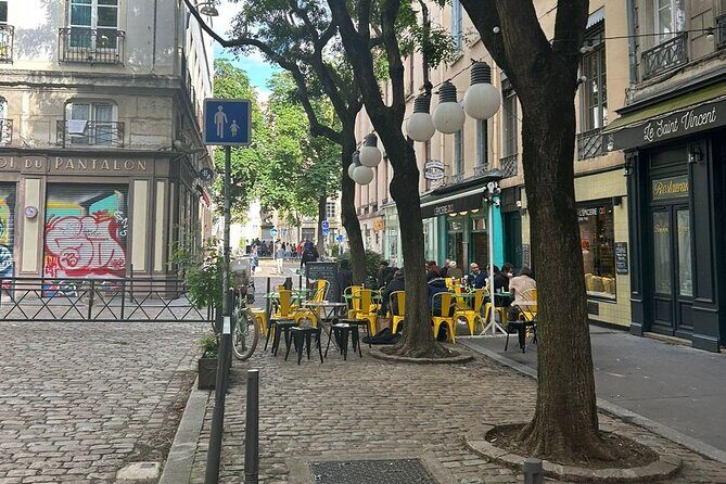 Historical & Cultural Walking Tour in Lyon - The Quality of Guides and Visitor Feedback
