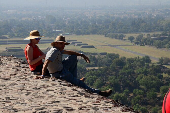 Historical downtown Mexico City & Teotihuacan Pyramids Mezcal tasting - The Sum Up