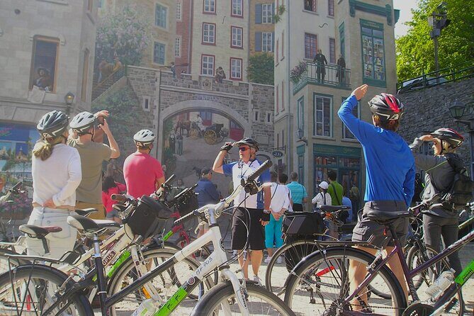 Historical Lower Town & Neighborhoods Bike Tour - Who This Tour Is Best For