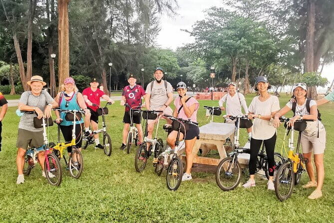 Historical Marina Bay and East Coast Bike Tour with Lunch - Introduction