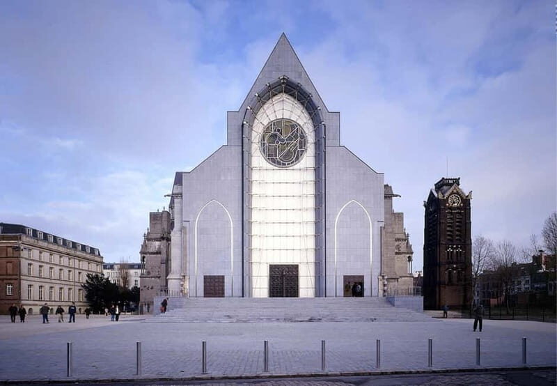 Historical tour of Lille by a passionate local resident - Key Points