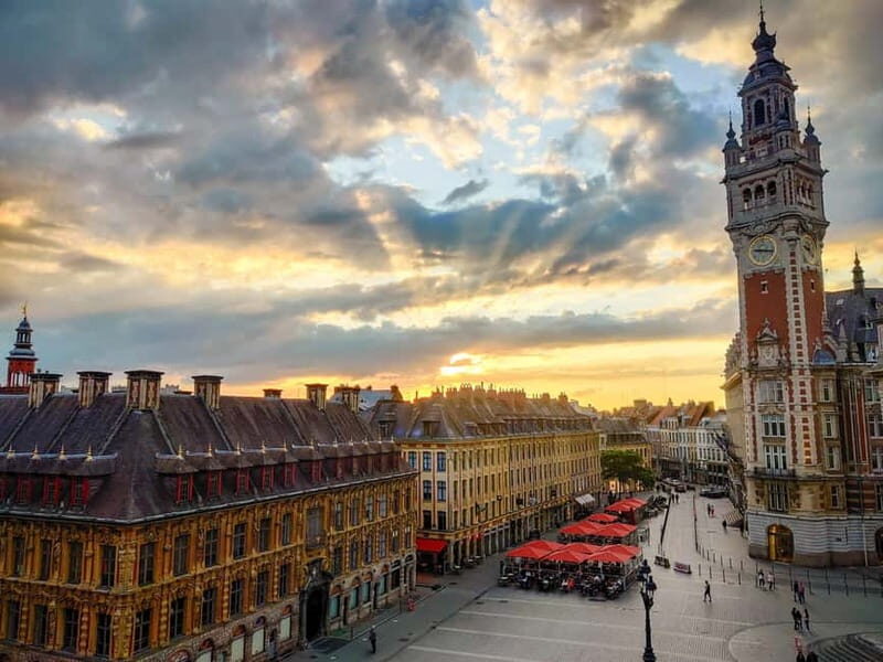 Historical tour of Lille by a passionate local resident - Discovering Lille with a Passionate Local