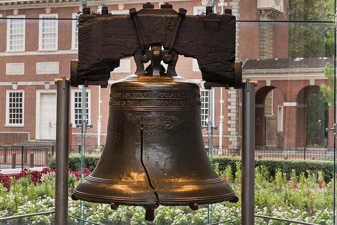 Historical Walking Tour in Philadelphia - A Walk Through American History in Philadelphia