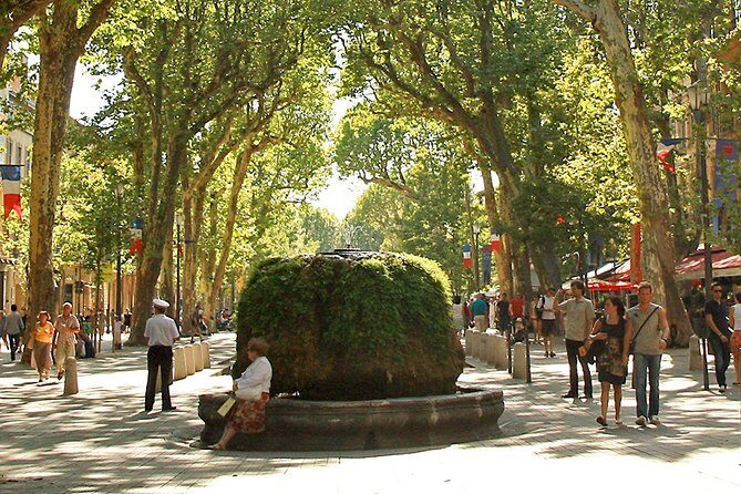 History and Renewal in Aix-en-Provence: A Self-Guided Audio Tour - An In-Depth Look at the Experience