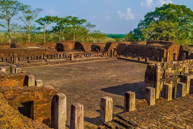 History Buffs Trails in Bhubaneswar (3 Hours Guided Walking Tour) - Key Points