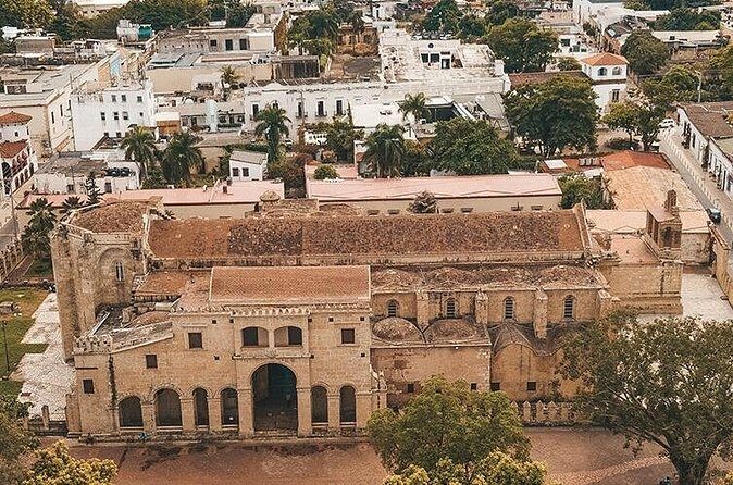 History Santo Domingo City Tour With Lunch Included - What’s Included and What’s Not?