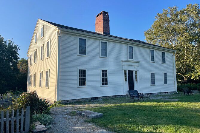 History Scavenger Hunt at Smith's Castle 17th Century Plantation - Key Points