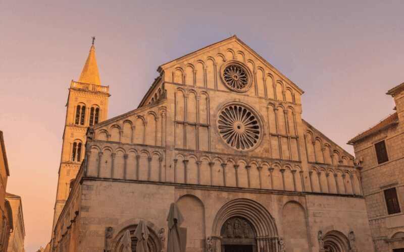 History Walking Tour in Old Center Zadar with Licenced Guide - The Sum Up: Who Will Love This Tour