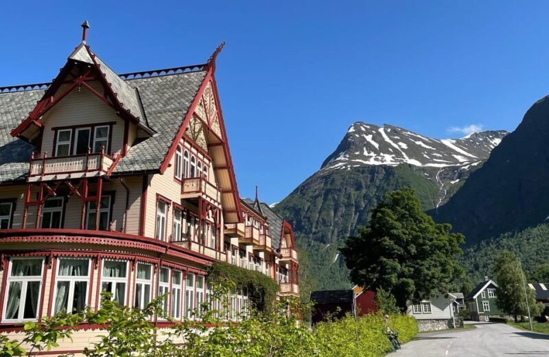 Hjørundfjord Fjord Cruise Ålesund-Øye one way - Deep Dive: The Itinerary and Experience