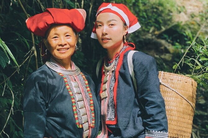 H'Mong traditional beeswax batik - Practical Details