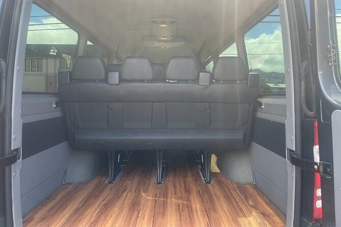 HNL Airport & Waikiki Private Transfer by Brand New Mercedes Van - Practical Considerations