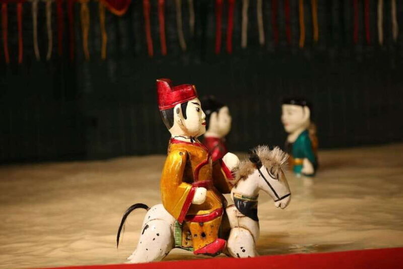 Ho Chi Minh: Authentic Vietnamese Dinner & Water Puppet Show - A Detailed Look at the Experience