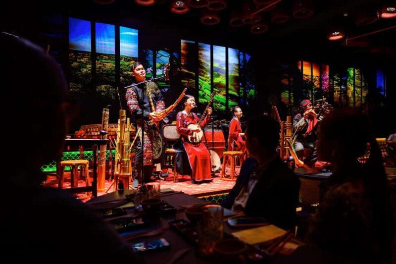 Ho Chi Minh: Chao Show Traditional Music & Cusine Experience - The Culinary Experience