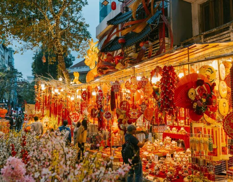 Ho Chi Minh City: 5 Trade Streets of Saigon with Local Guide - Key Points