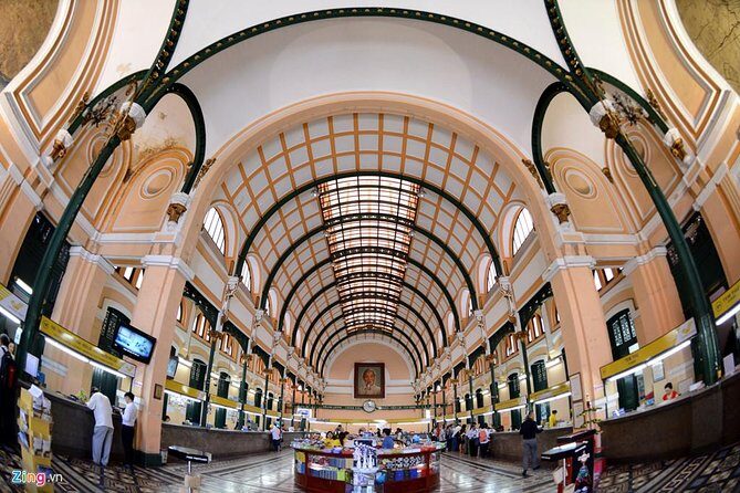 Ho Chi Minh City and Cu Chi Tunnels Private Tour 1 Day - Exploring the Cu Chi Tunnels