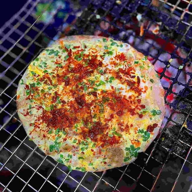 Ho Chi Minh City Craft Beer Tour: Saigon Snacks & Night Ride - Who Will Love This Tour?