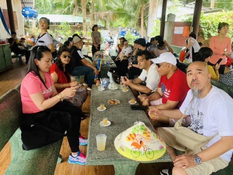 Ho Chi Minh City: Cu Chi Tunnel and Mekong Delta Group Tour - Cultural and Artisan Stops