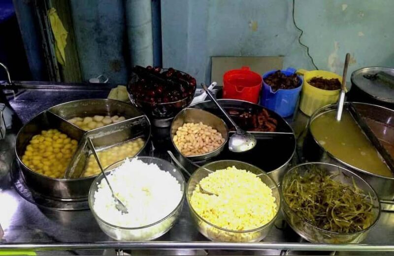 Ho Chi Minh City: How Locals Eat A Street Food Walk? - Why Is This Food Walk a Great Choice?