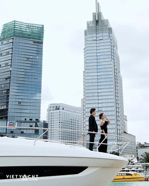 Ho Chi Minh City: Luxury Sunset Yacht Tour on Saigon River - Setting Sail in Saigon: What to Expect
