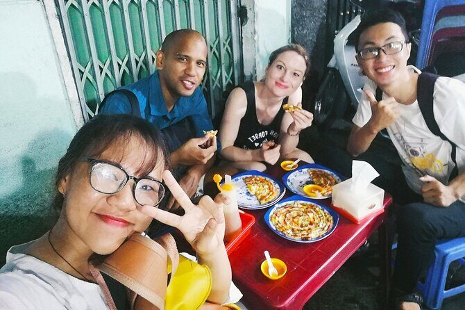Ho Chi Minh City private walking tours with young local volunteers - Deep Dive into the Itinerary