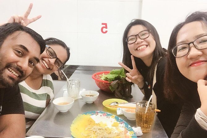 Ho Chi Minh city Street Food by scooter tour | female driver - Key Points