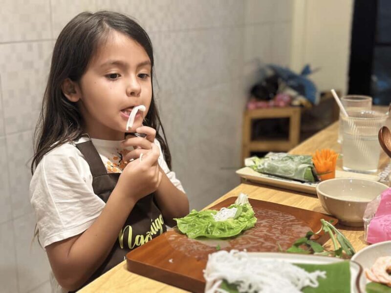 Ho Chi Minh City: Vietnamese Spring Roll Cooking Class - Key Points