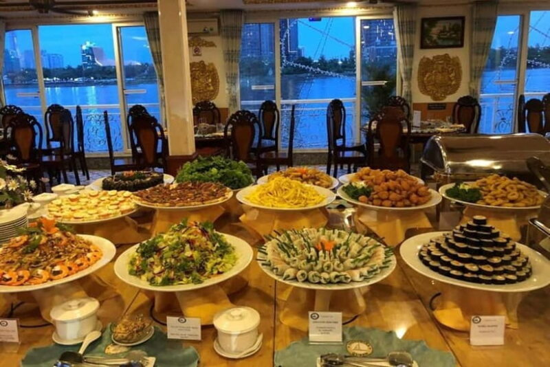 Ho Chi Minh: Enjoyable Dinner on Cruise with Live Music - Who Will Love This Journey?