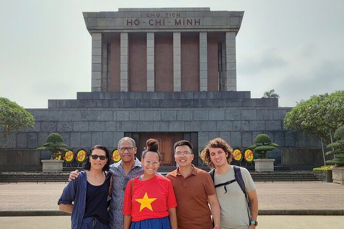 Ho Chi Minh Mausoleum and B52 Bomber Sites Tour - Key Points
