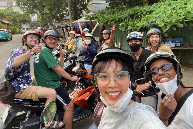 Ho Chi Minh Street Food Tour By Motorbike (Unique & Authentic) - The Itinerary in Detail: What to Expect