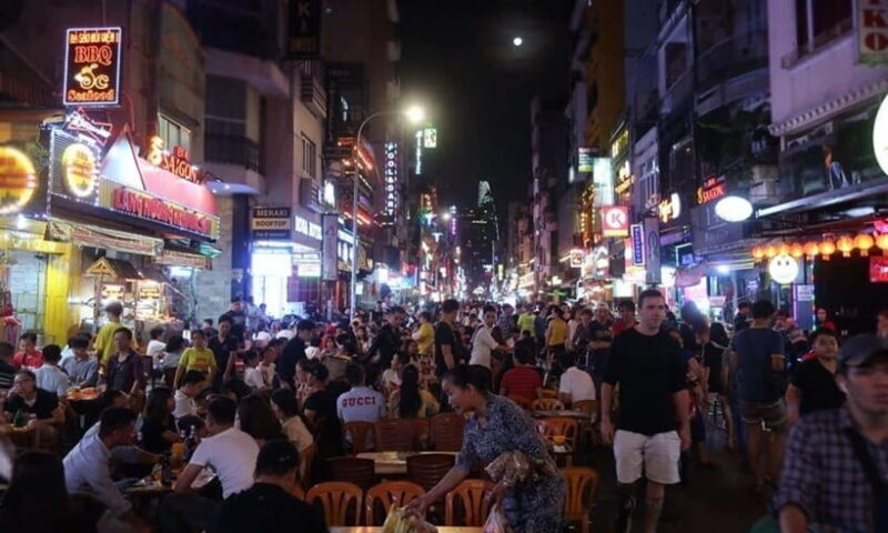 Ho Chi Minh: Tasty Vegan Food and local Beer by Motorbike - The Food: A Focus on Quality and Authenticity