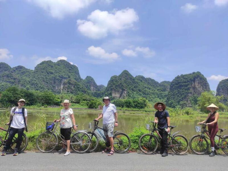 Hoa L and Tam Cc with Bike Ride and Family Visit - FAQ