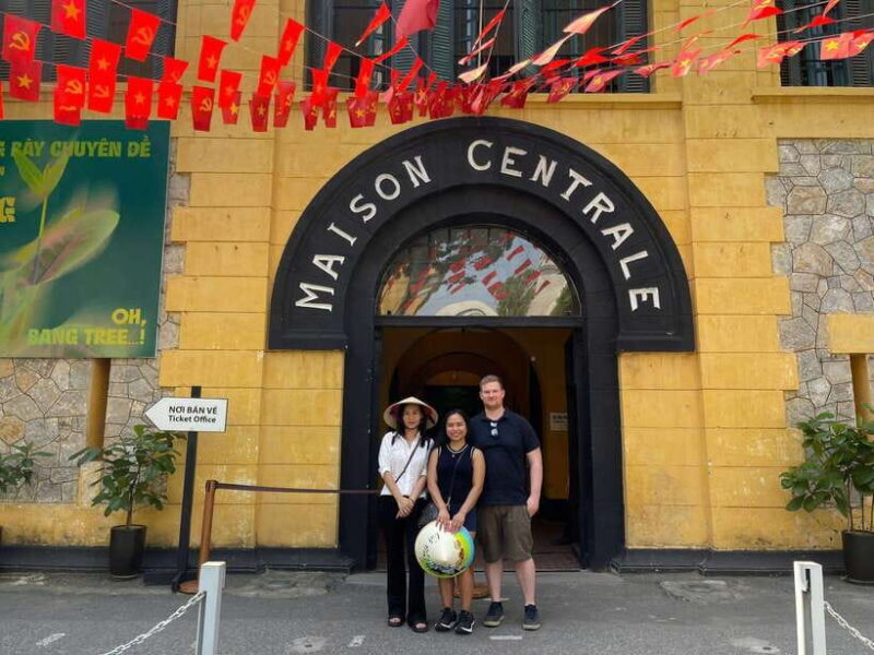 Hoa Lo Prison and Little Paris in Hanoi - Authentic Experiences and Insider Tips