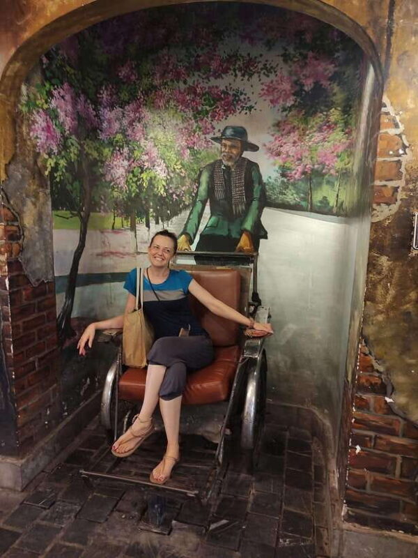 Hoa Lo Prison and Little Paris in Hanoi - FAQs