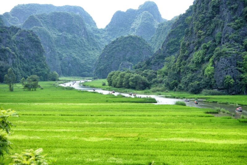 Hoa Lu-Mua Cave-Tam Coc-Bich Dong-Thung Nham National Park - Hoa Lu-Mua Cave-Tam Coc-Bich Dong-Thung Nham National Park: A detailed look at Vietnam’s scenic treasure trove