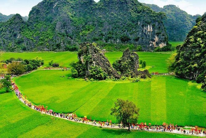 Hoa Lu- Tam Coc 1 Day Tour - Authenticity and Cultural Insight
