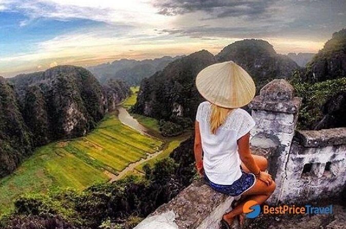 Hoa Lu - Tam Coc Full day Deluxe Small Group - FAQs